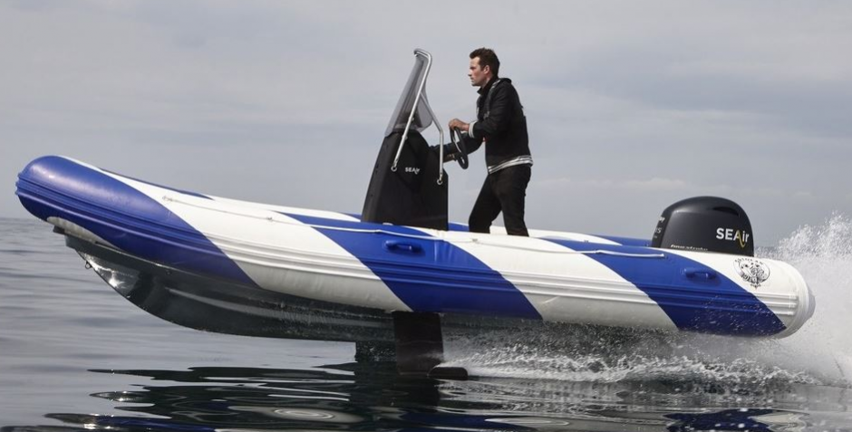 New, Prize-Winning RIB that Flies on Two Adjustable Foils
