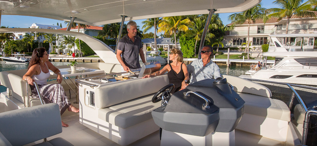 Aquila Launches 100th Hull of 44 Power Cat