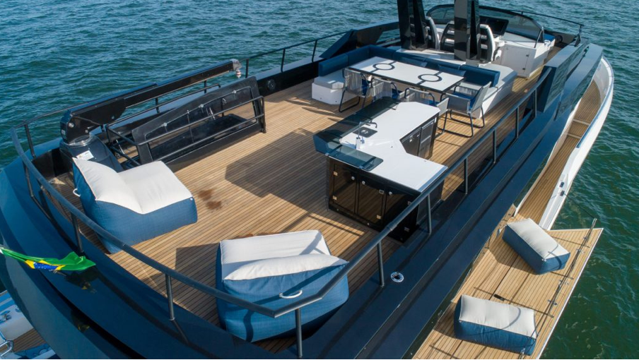 Okean Launches Prize-Winning 80 With Open Layout