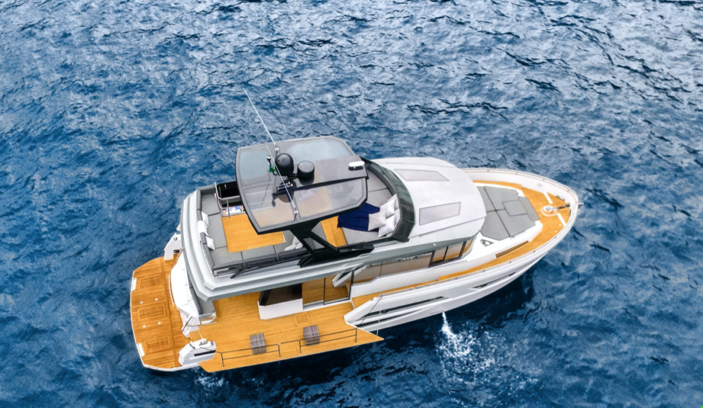 New Okean 80: Space, Light, Innovation
