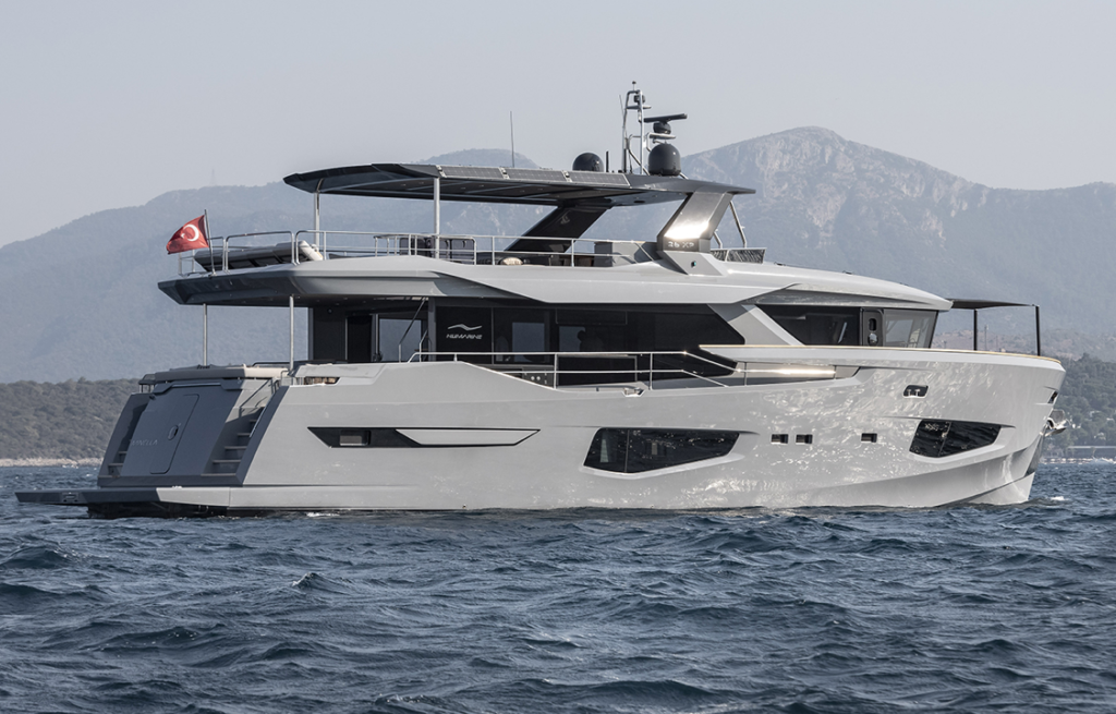 U.S. Debut for 31-Knot Numarine 26XP Fast