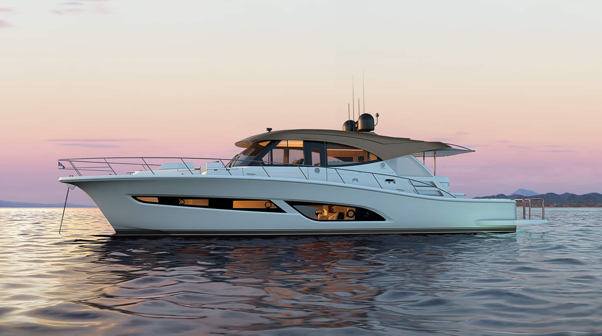 Riviera 585 SUV Makes Debut Down Under