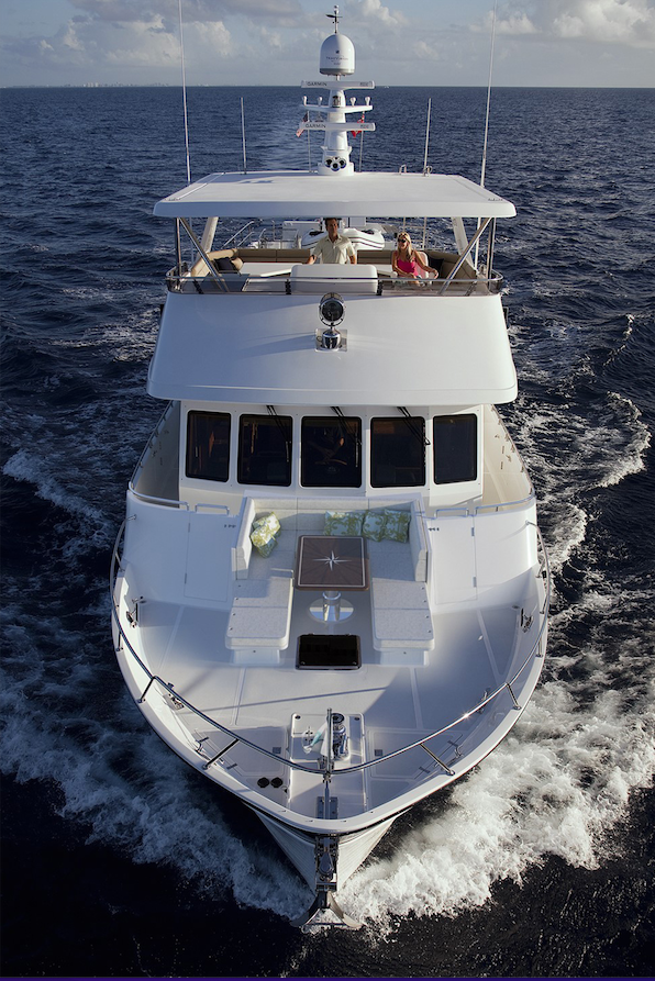 Outer Reef Ships First 670 Sports Yacht