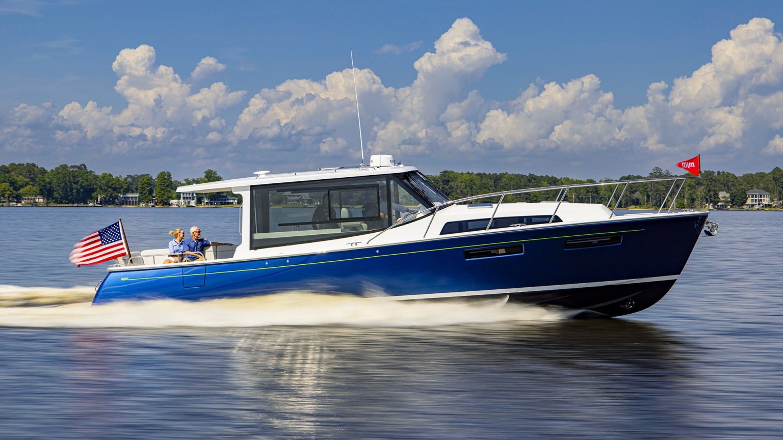 CO Tests the New MJM 42 Express Cruiser
